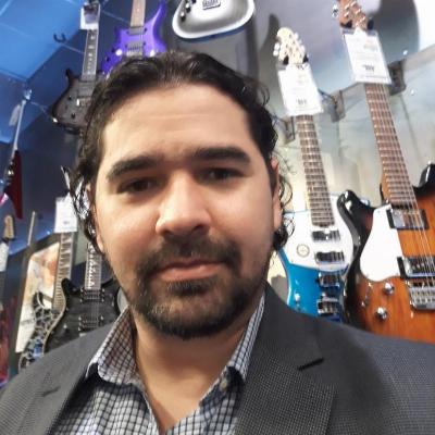 Houston Music Lessons at Guitar Center
